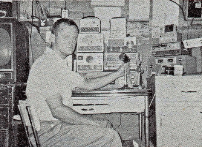 Robert Renaud and the Space Babes from Korendor! | Chasing UFOs